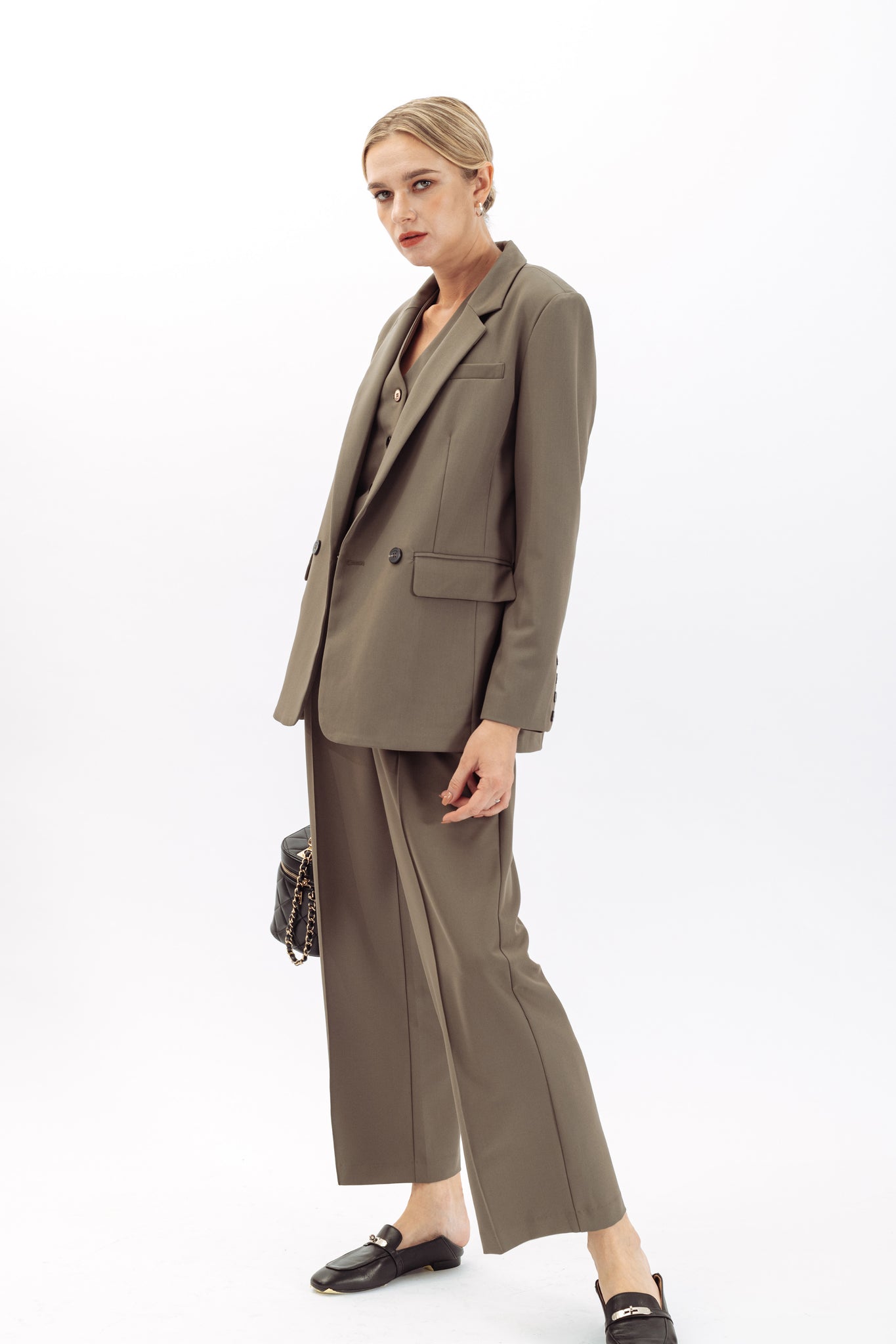 Zeyana Regular Fit Blazer with Pockets – 26 INCHI